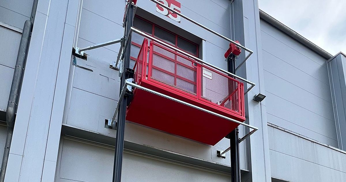 Cargo lifts now also for deployment outdoors